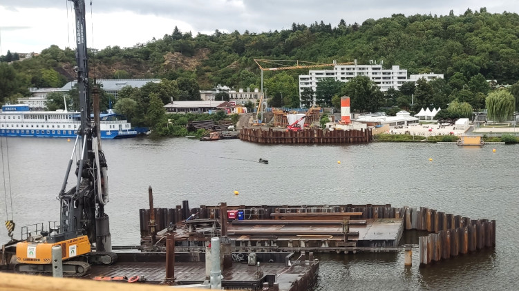 Dvorecký most má založené opěry a pilíře | Pirátská strana Praha